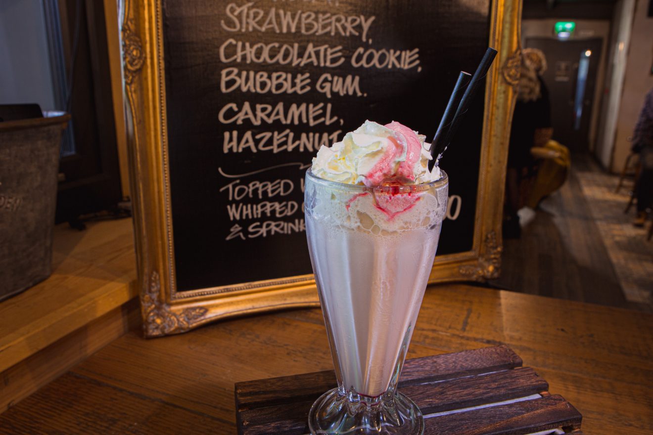 Nineteen Bar and Grill - Golf19